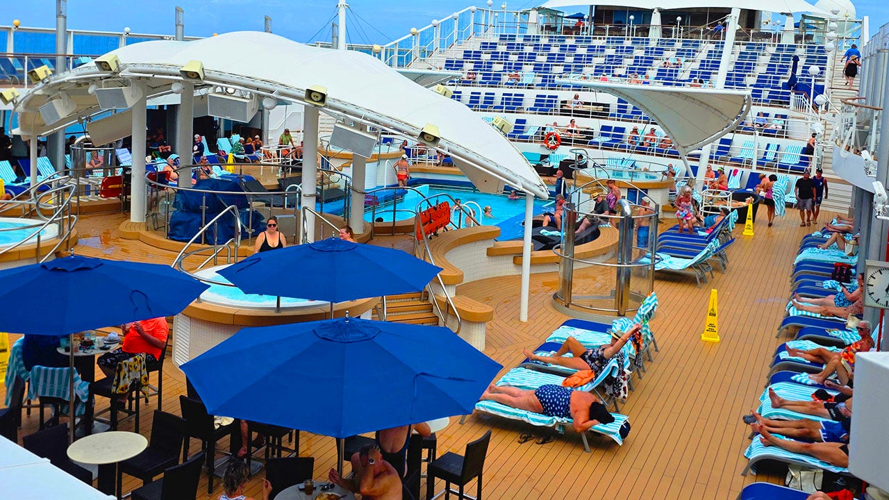 Chair-hogging wars heat up as cruise travelers use sneaky tactics amid ...