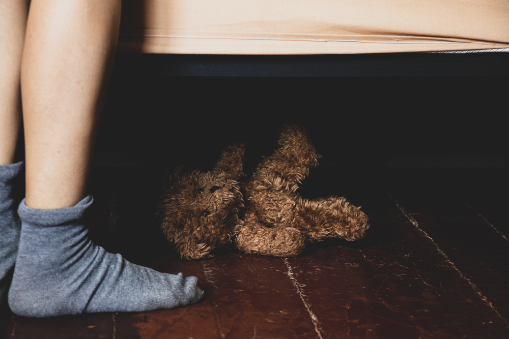 Things hiding under your bed that belong in the bin