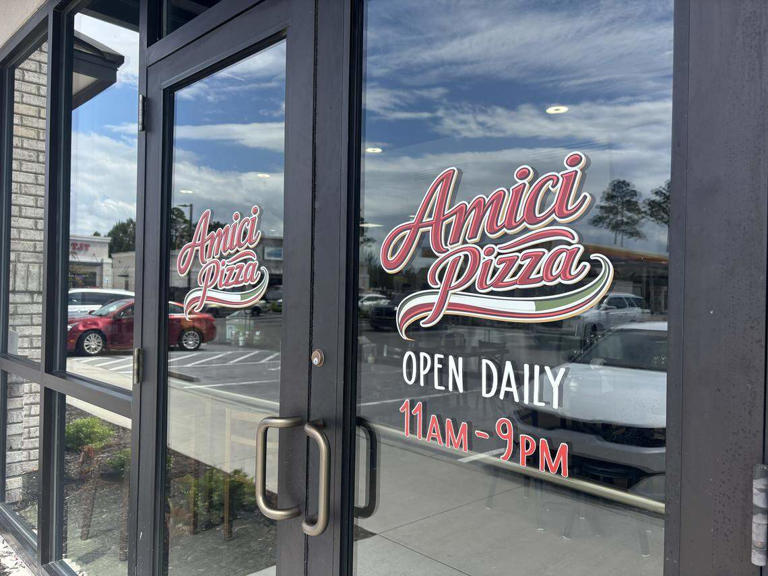 New York-style pizza place in Carolina Forest hopes to be go-to ...