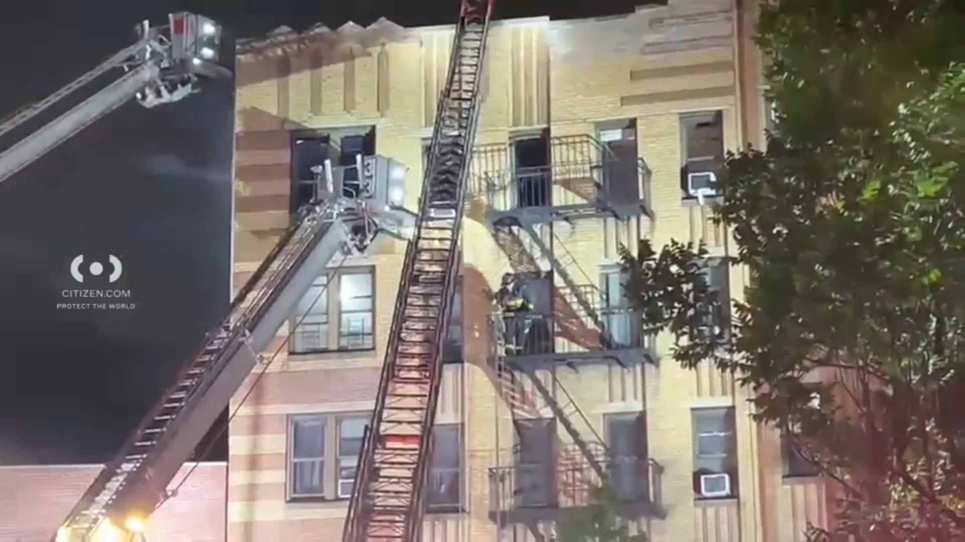 Apartment fire kills 1, injures 2 in Mount Hope
