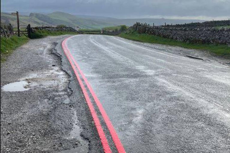 New double-red lines painted on Peak District roads