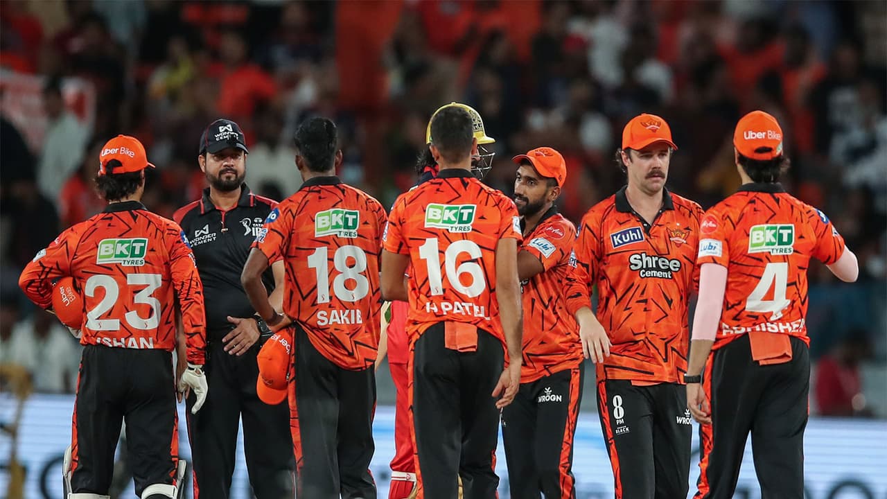 SRH finish 3rd despite beating RCB; Vettori hails 'fantastic' run