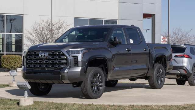 Toyota expands troubled Tundra V6 recall for a 3rd time as engine ...