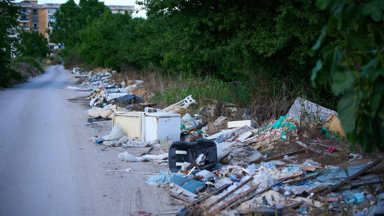Pope Leo XIV visits Italy's toxic waste zone amid families' grief for ...