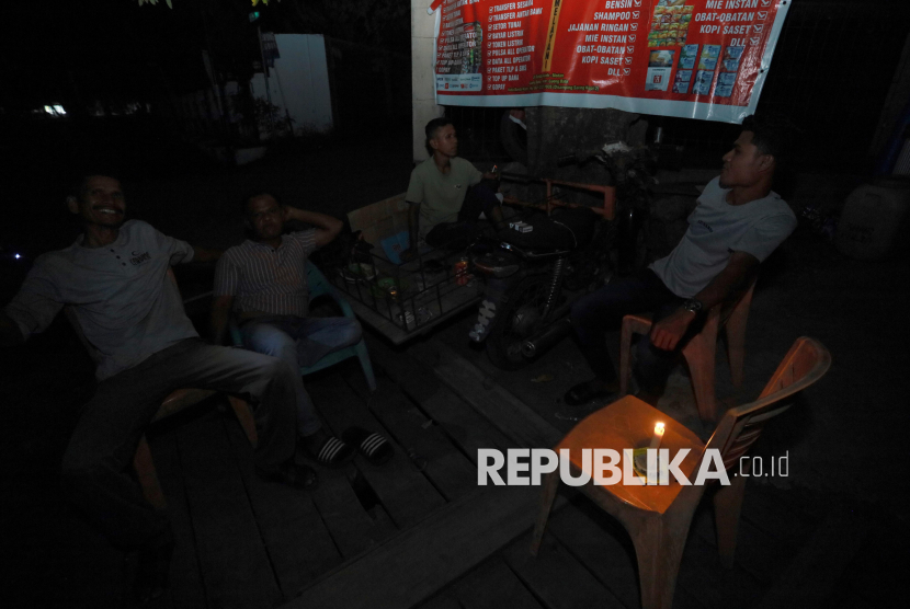 Ini kendala tersulit pemulihan sistem kelistrikan di Sumatra usai ...