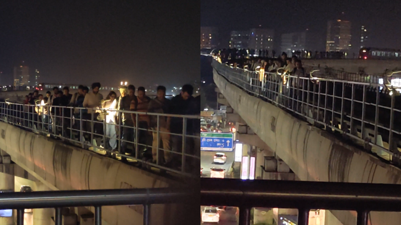 Gurugram transformer blast leaves metro passengers walking on tracks! Video