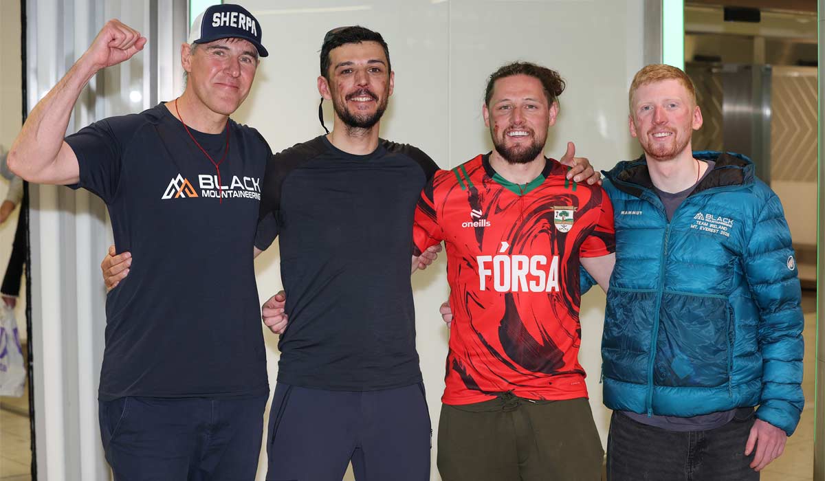 Pics: Everest conquerors make triumphant return home to Ireland