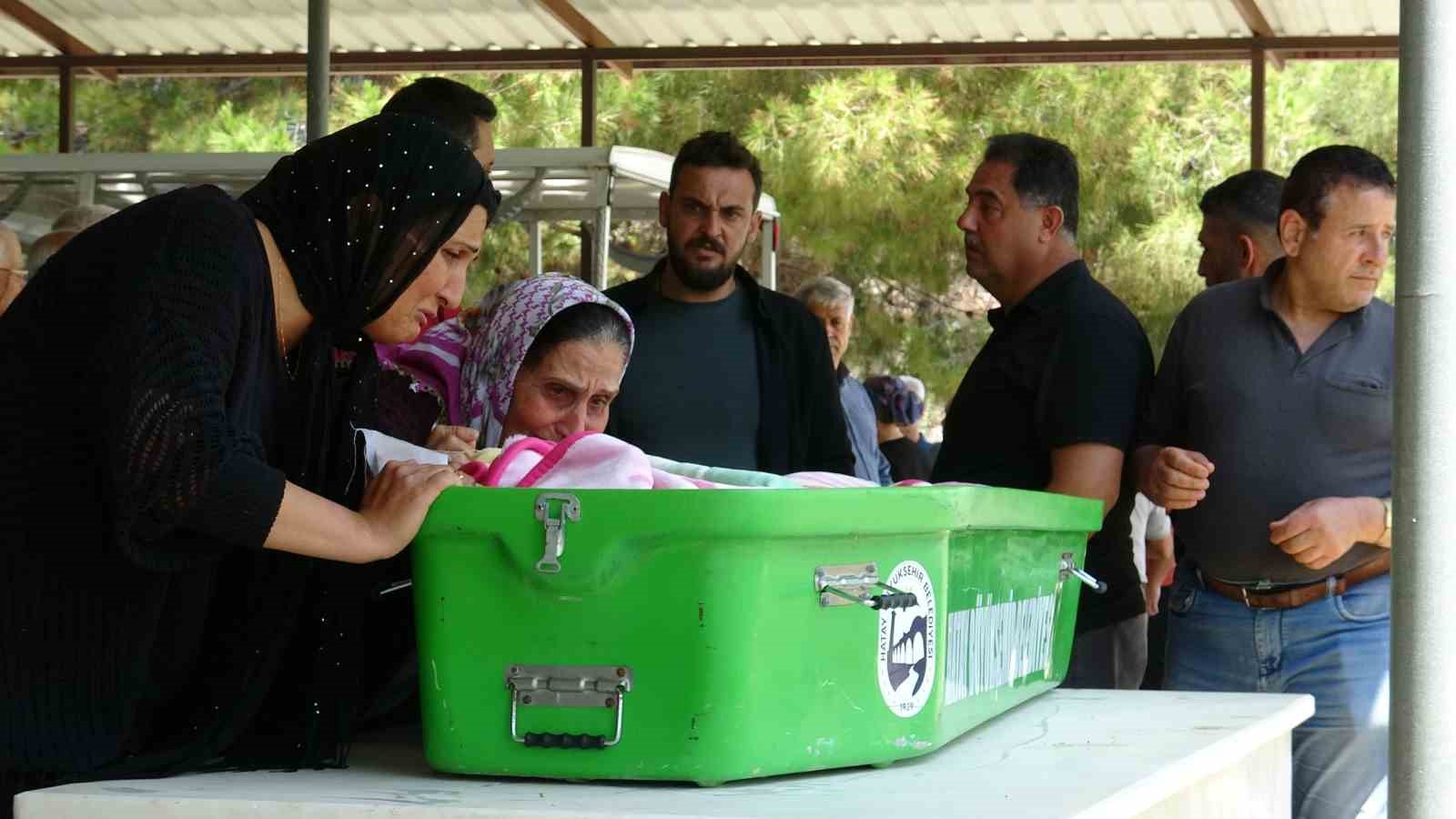 Sel afetinde evladını kaybeden annenin, 'Beni dinlemedin oğlum, sana ...