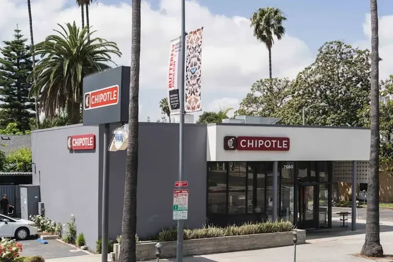 5 fast food chains that prepare everything from scratch, according to ...