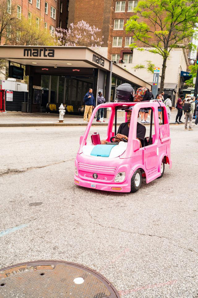 One man’s solution to rising fuel prices is retrofitting a pink Barbie ...