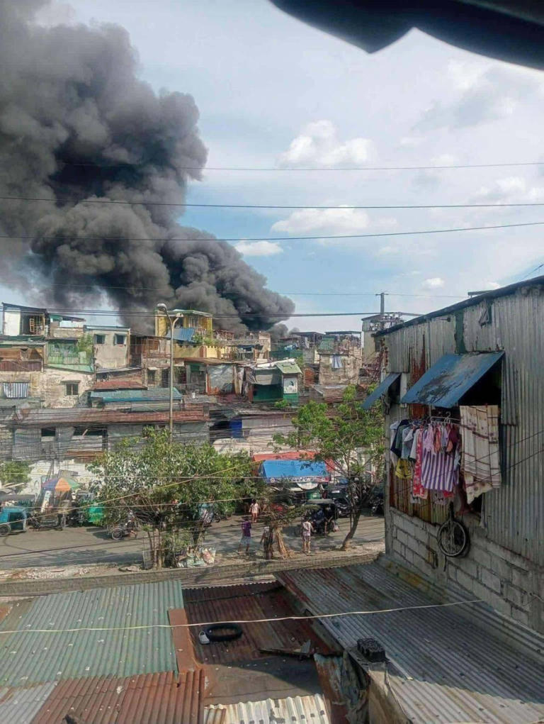 Fire hits Tondo residential area