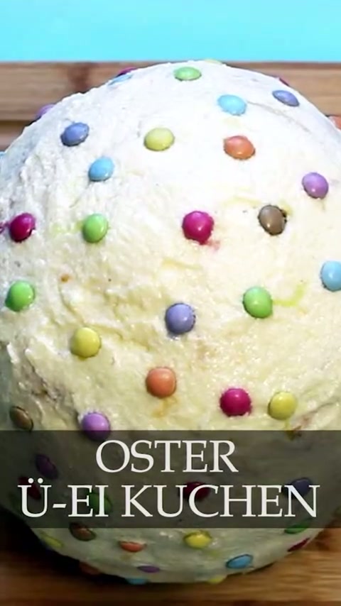 Oster Ü-Ei Kuchen - Piñata cake #shorts