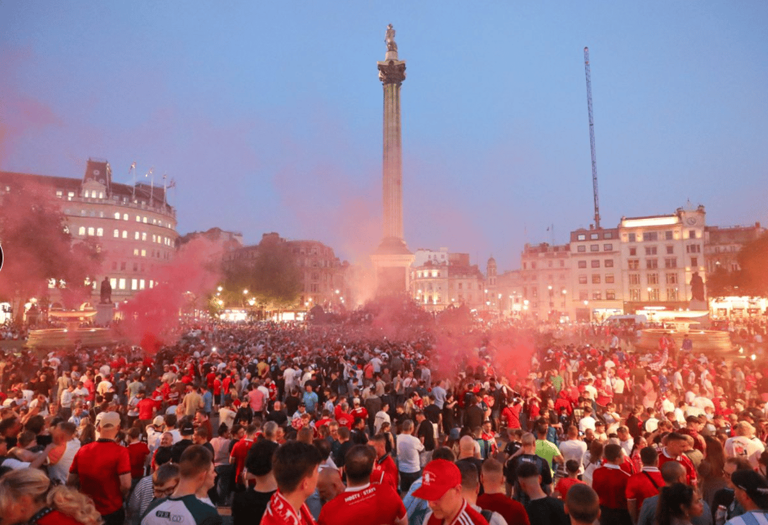 Middlesbrough fans take over Trafalgar Square ahead of play-offs final