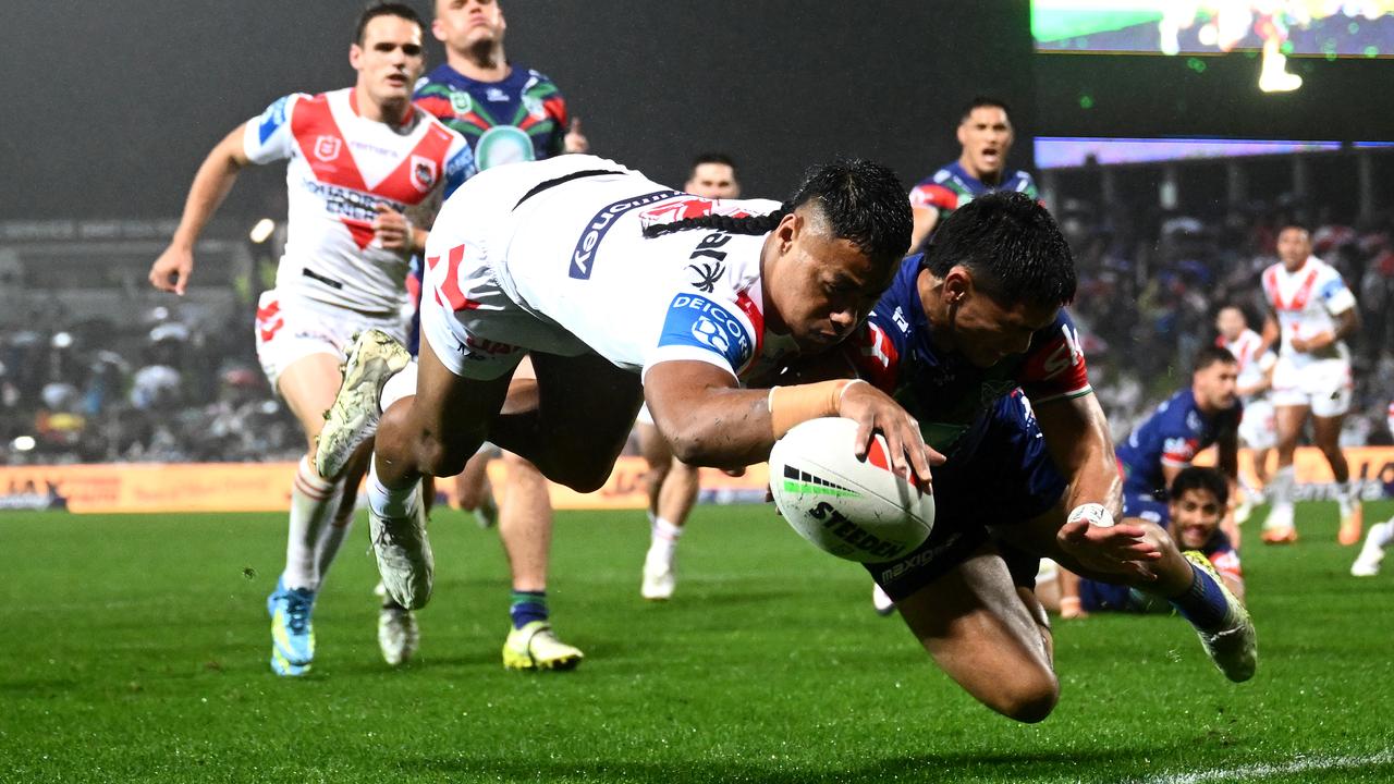 Warriors hand Dragons 15th-straight loss