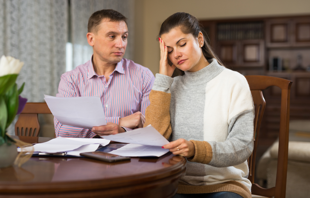 17 budgeting habits that backfire for low-income households