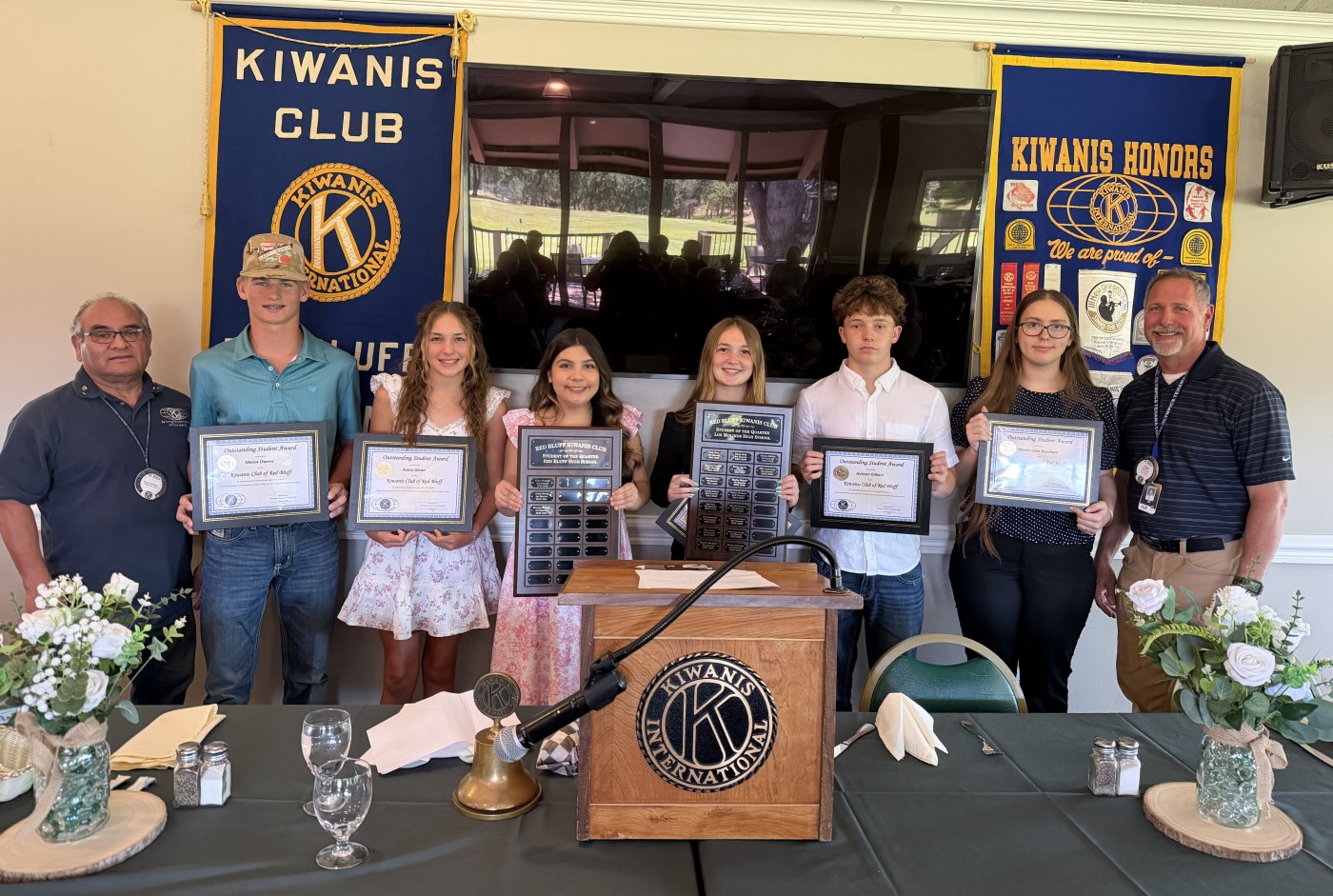 Kiwanis Club names its students of the quarter