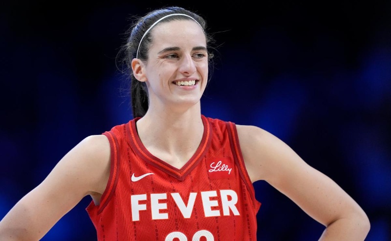Caitlin Clark ignites Fever rivalry with fiery performance and trash ...