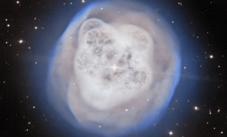 Astronomers uncover how a dying binary star pair sculpted the stunning ...