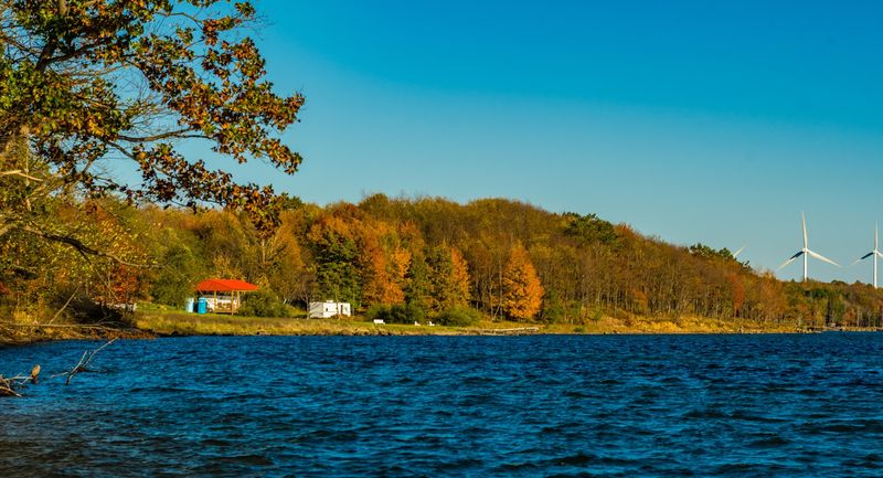 This hidden West Virginia lake stays warm all year thanks to a power plant