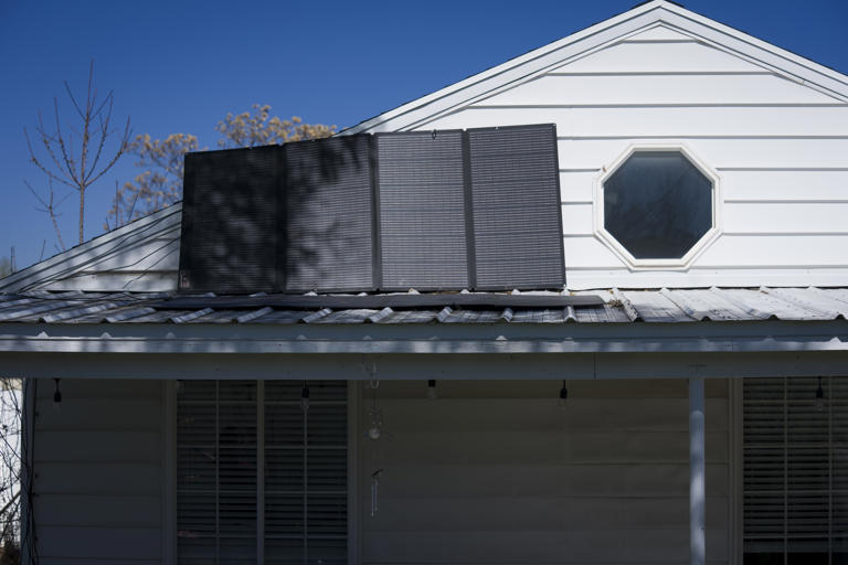 Solar to overtake coal on Texas grid for the first time ever this year