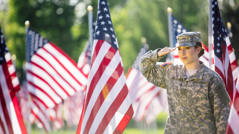 These 12 popular restaurant chains offer military discounts in 2026