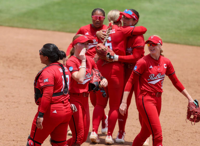 How to live stream Florida vs Texas Tech: NCAA softball tournament ...
