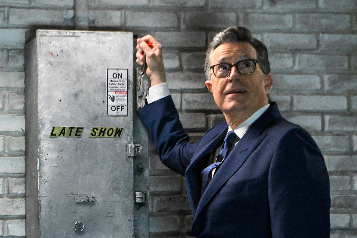 Stephen Colbert returns to late night TV a day after final taping of ...