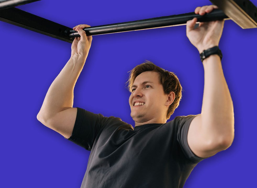 I'm a trainer and these are the 5 exercises men over 50 should do every ...