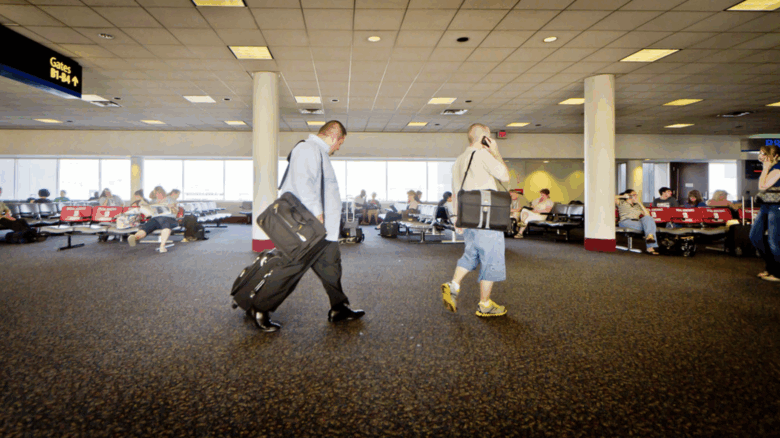 America’s top 10 most crowded airports