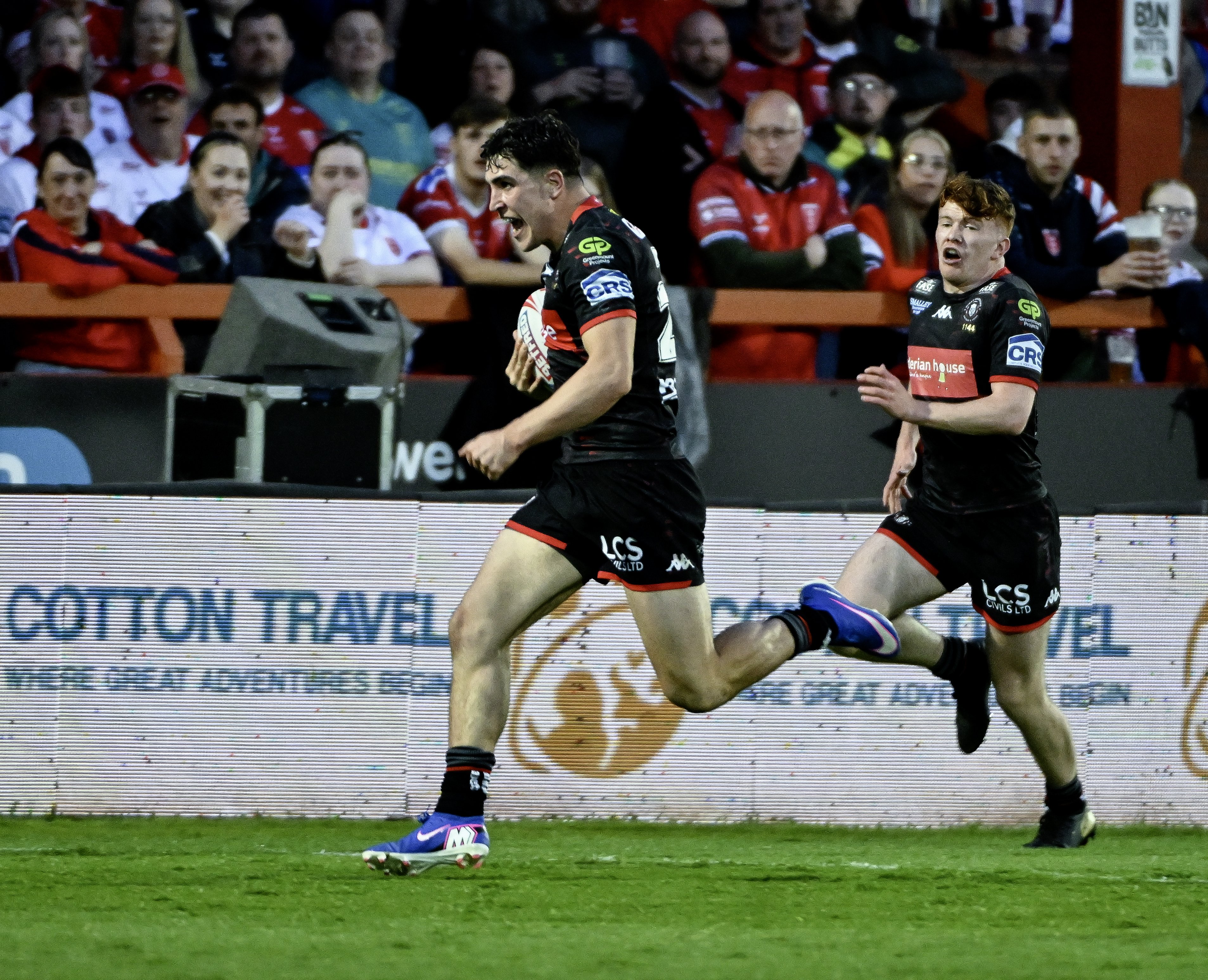 Nathan Lowe relives memorable try-scoring Wigan Warriors debut - 'I was ...
