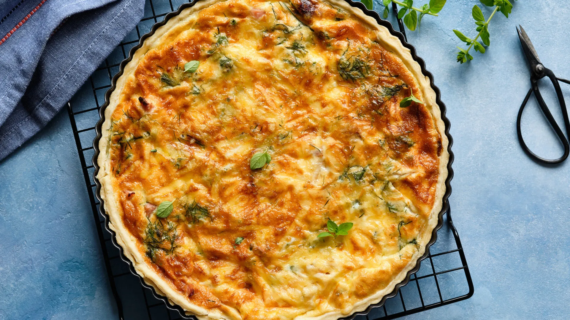 Perfeita para um piquenique! Receita de quiche de carne picada e legumes
