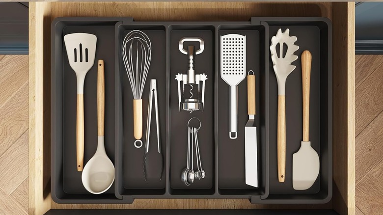 13 best kitchen tool organizers, according to online reviews