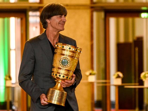 News-Ticker zum DFB-Pokalfinale in Berlin: Ex-Bundestrainer Löw ...