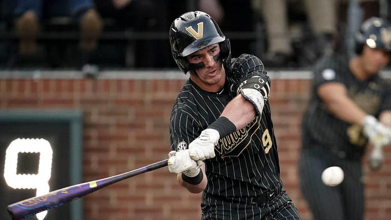 Six non-draft eligible Vanderbilt baseball players that Tim Corbin ...