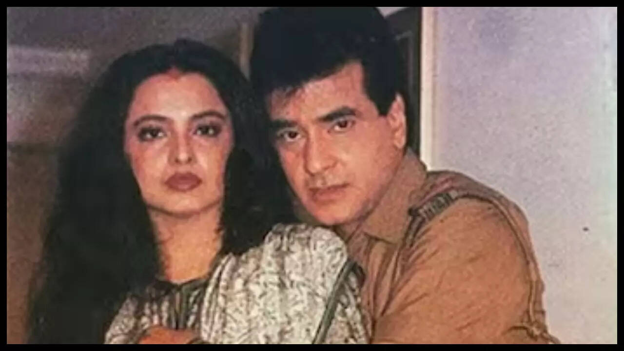 Rekha reportedly ended relationship with Jeetendra after his ‘timepass ...