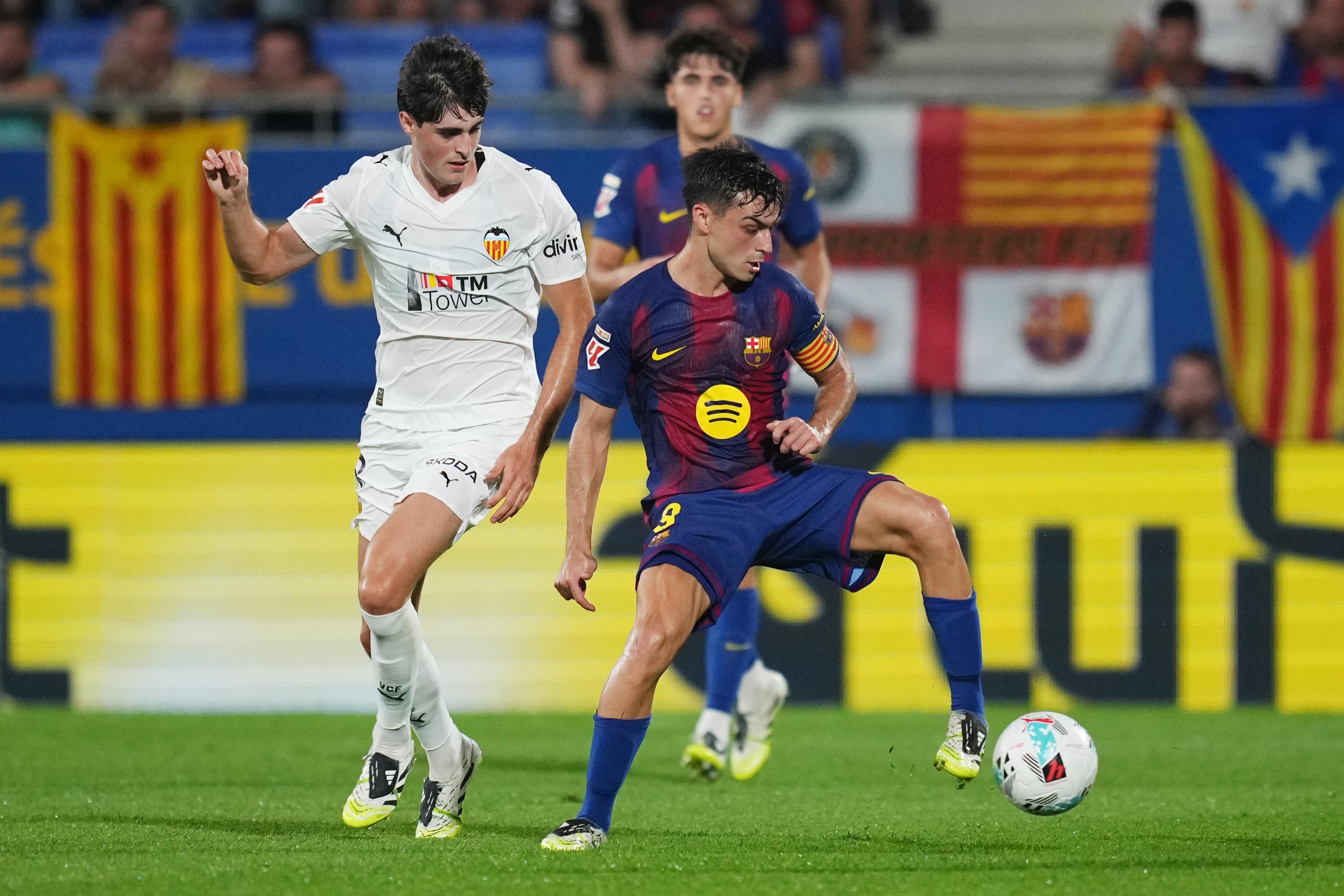 Valencia vs Barcelona live stream: Lineups, kickoff time, TV channel ...