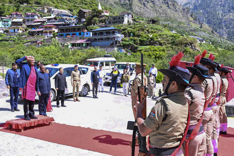 CEC inspects polling booth near China border in Uttarakhand’s Uttarkashi