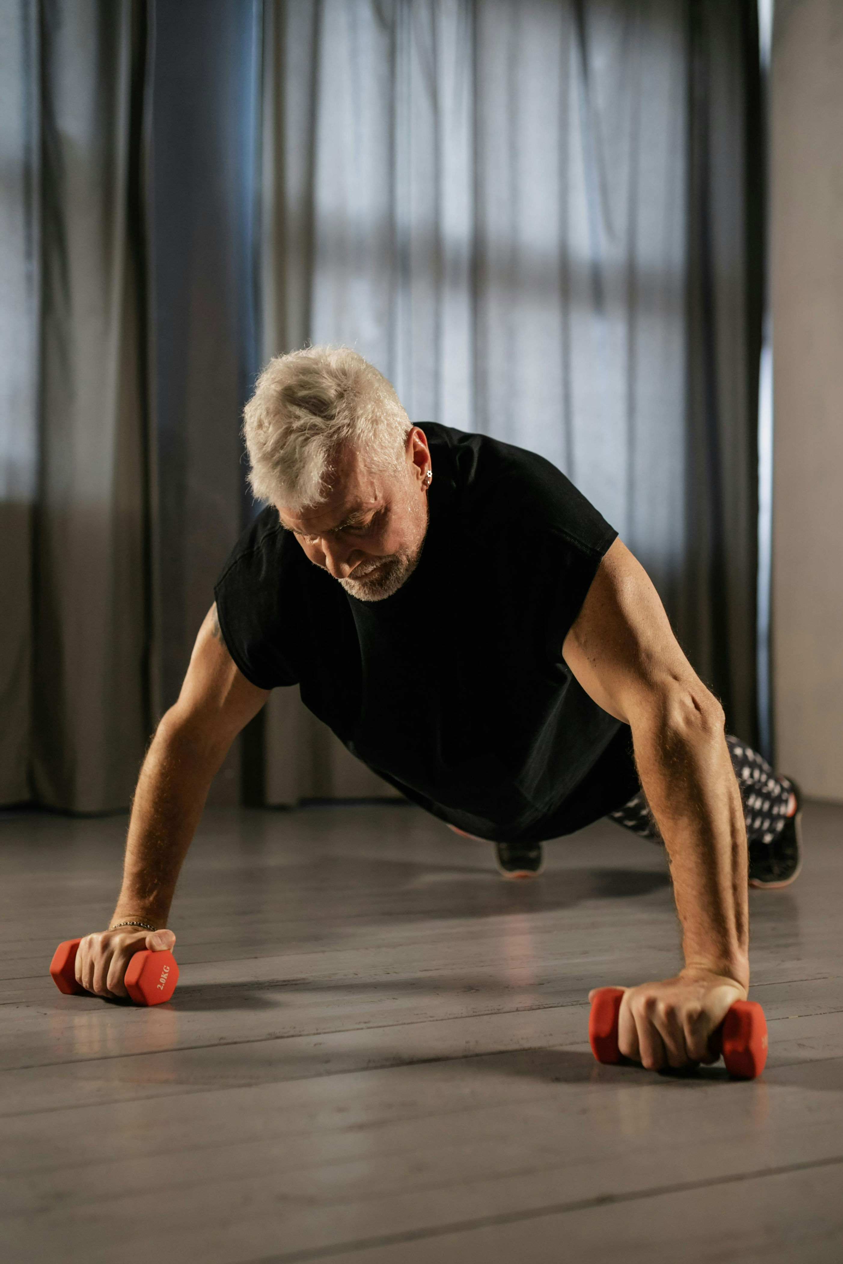 How an 83-year-old marine veteran stays in incredible shape
