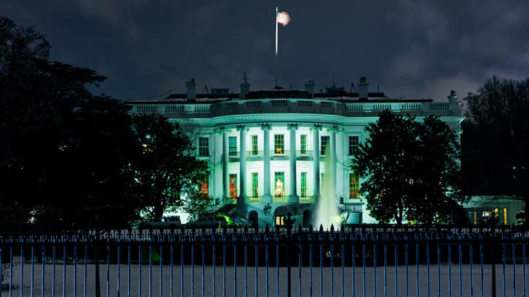 White House will award $2 billion in federal incentives for quantum ...
