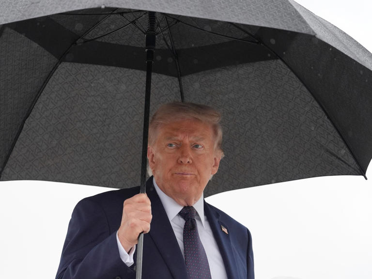 Iran live updates: Trump says US and Iran are 'getting a lot closer' to ...