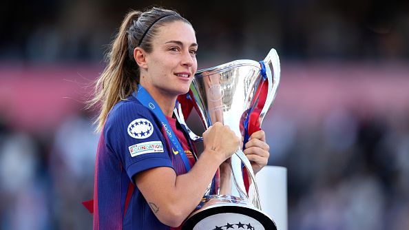 Barcelona's Alexia Putellas named Women's Champions League Player of ...