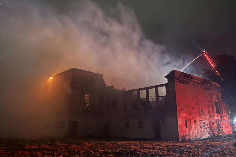 Fire damages Bay Area school site closed for nearly 40 years