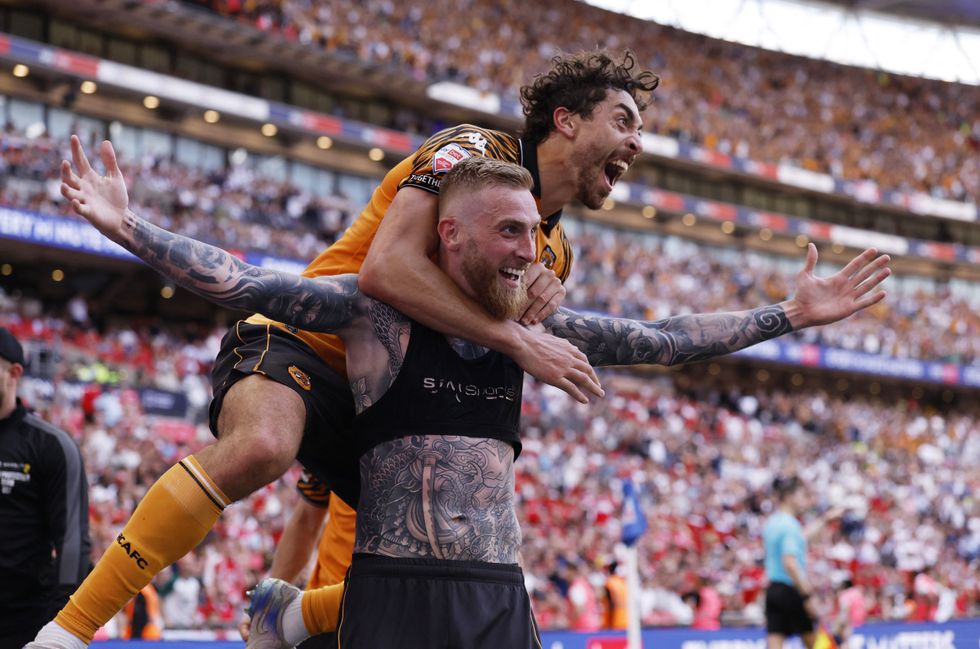 Hull City win Championship play-off final in dramatic fashion and ...