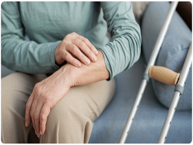 Arthritis risk: Do you experience burning sensations in your eyes and ...