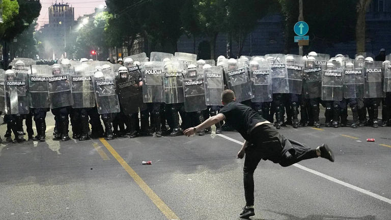 Protests erupt in Belgrade following massive anti-government rally