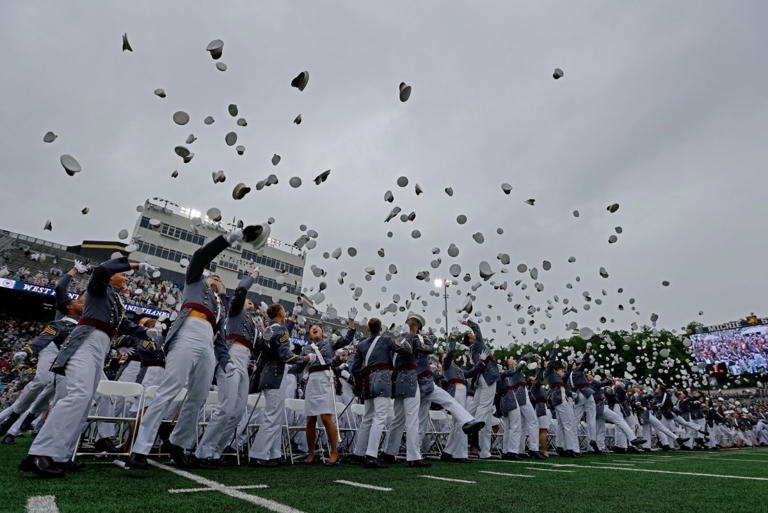 Pete Hegseth delivers West Point grad speech, says cadets are 'ready ...