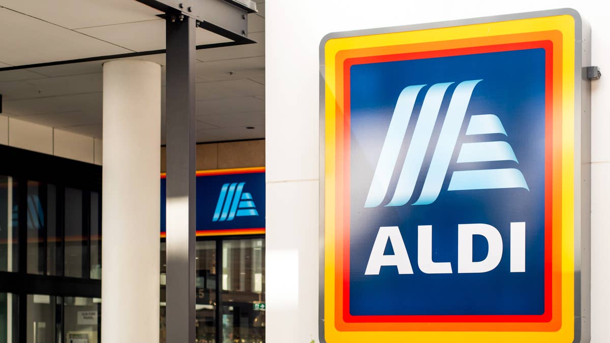 Aldi's $13 Crofton woven serving tray mimics $80 Williams-Sonoma design