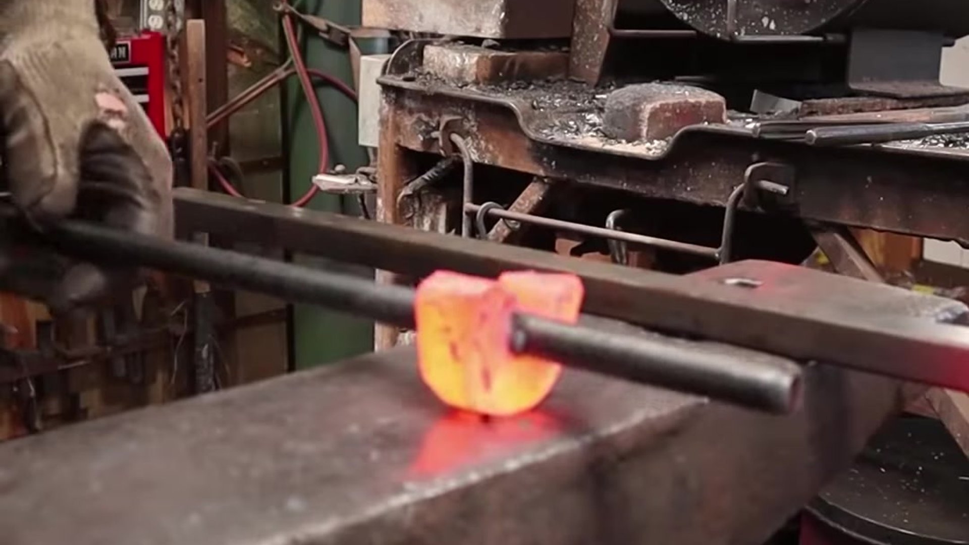 Forging a bell from a gas cylinder