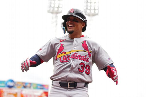 Cardinals' Torres completes 11-year journey with HR in debut