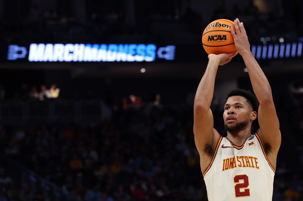Iowa State's Joshua Jefferson is quickly climbing up mocks ahead of NBA ...